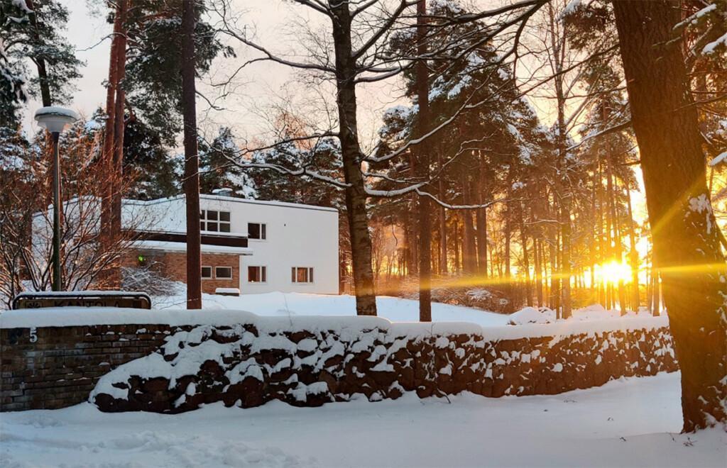 Luento Sunilan Kantolassa: Säilyttäen ja suojellen, esimerkkinä ...